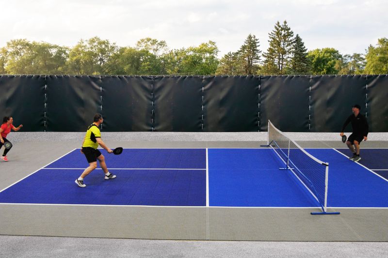 Bergo Ultimate Flow: Removable tile for Pickleball.